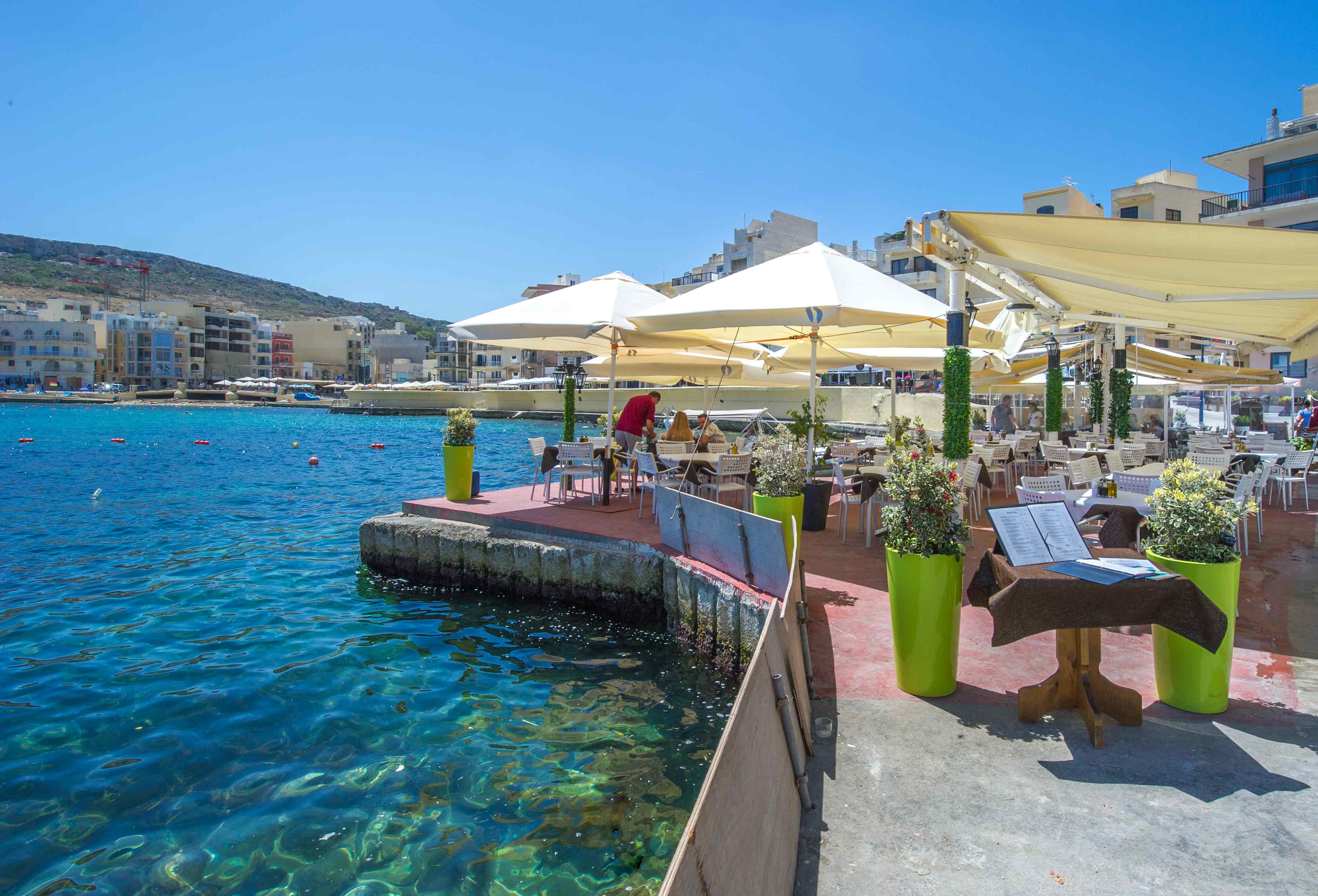 PIERRE'S RESTAURANT - PIERRE'S RESTAURANT